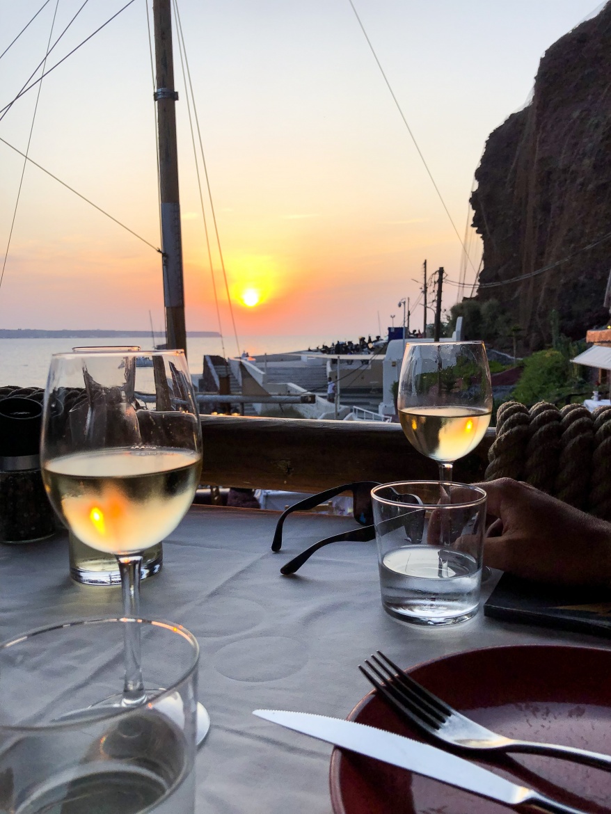 Healthy Travel + Eating Out Guide: My Top Tips For Feeling Good On The ...