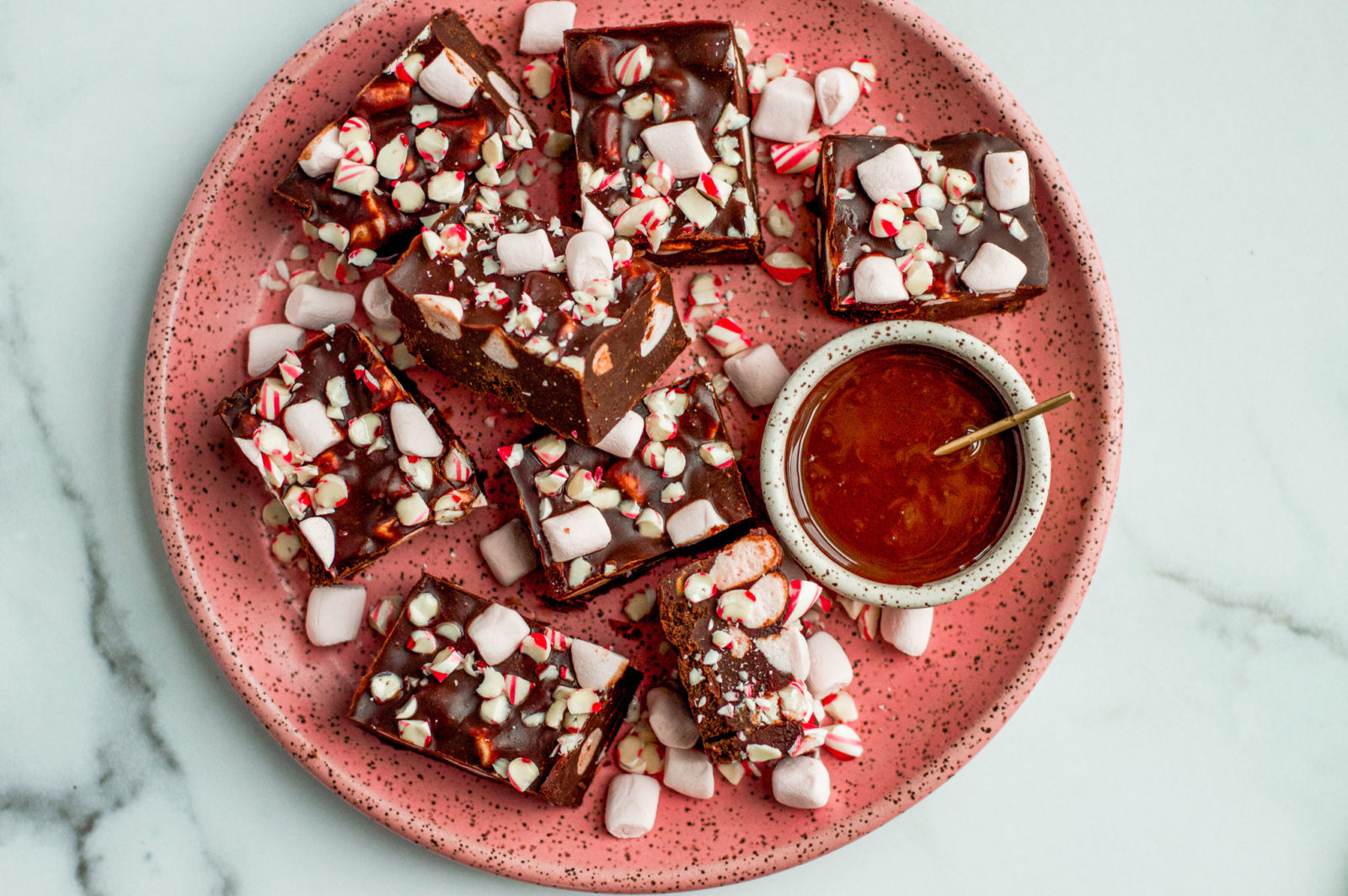 Peppermint Marshmallow Vegan Fudge » So Fresh N So Green