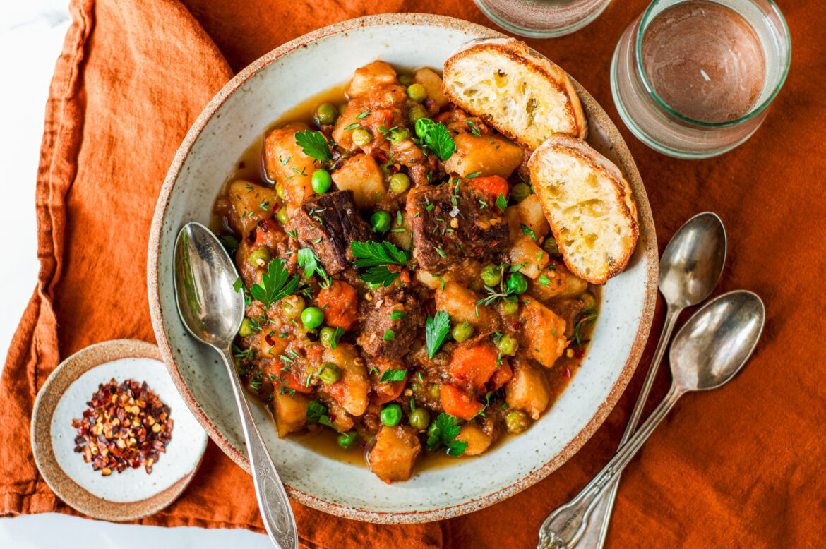 The BEST Menstrual Phase Foods, Recipes + Tips for Hormone Balance » So ...